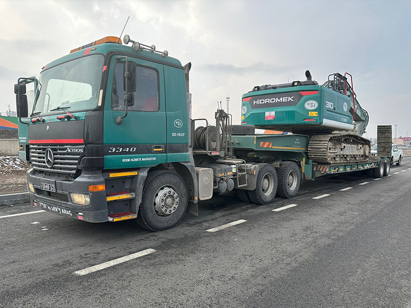 DSİ deprem bölgesine iş makineleri ve ekip gönderdi - Bakanlık - Tarım ...