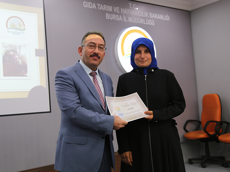 Bursalı üreticiler sertifikalarını aldı - İllerden - Tarım Orman Ekranı